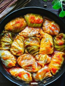 طرز تهیه دلمه کلم برگ سفید خوشمزه تبریزی مرحله به مرحله